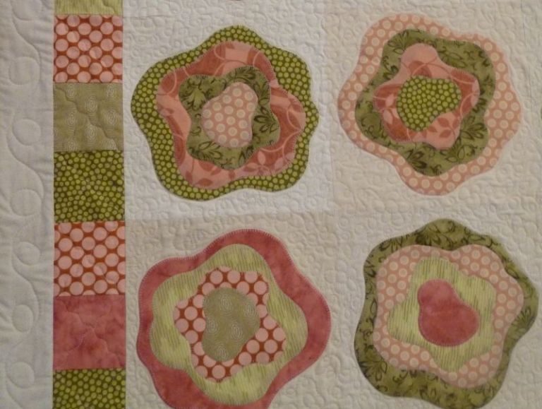French Roses Machine Applique Quilt – Christa Quilts
