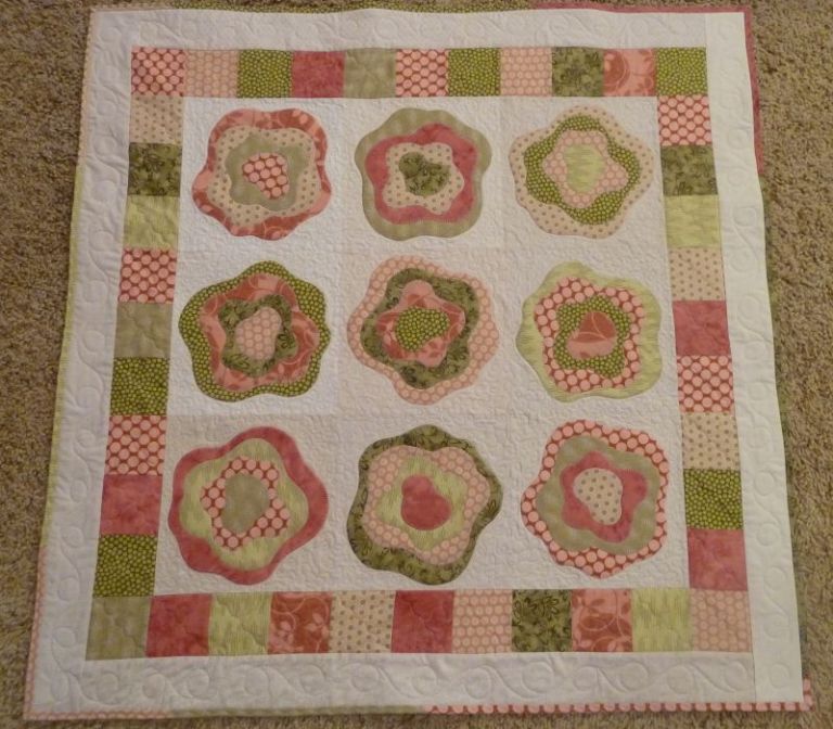 French Roses Machine Applique Quilt – Christa Quilts