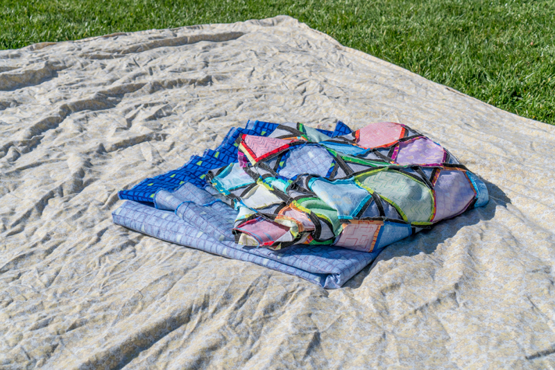 Squiggles Quilt Along Week 5 – Basting – Christa Quilts