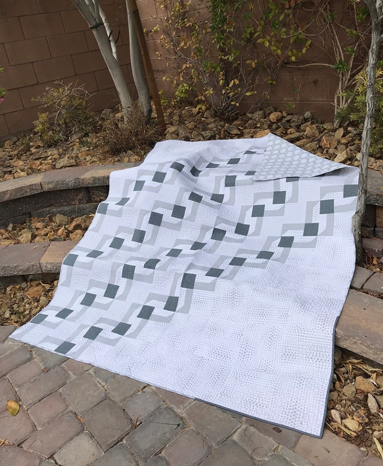My Interlinked Quilt Pattern is Now Available! – Christa Quilts